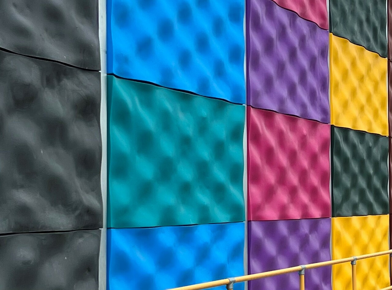 Lee Group: Recycled Plastic Noisewall Panels – ISCouncil